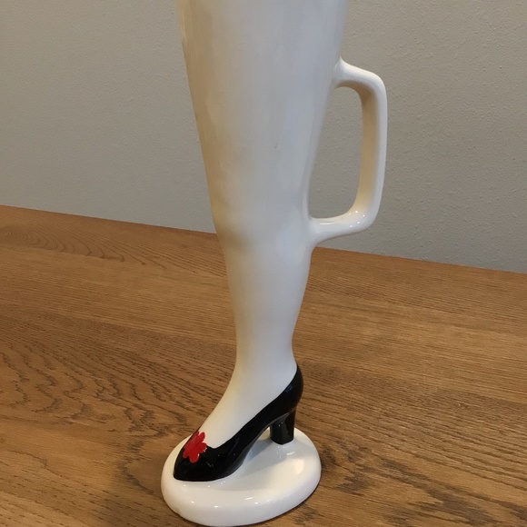 Game Works 1992 | Kitchen | Vintage 992 Lady Leg And Shoe Stein Mug ...